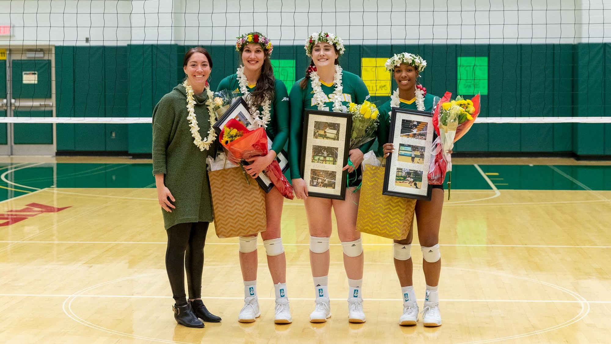 Patriots Honor Seniors In Big Win Over La Salle
