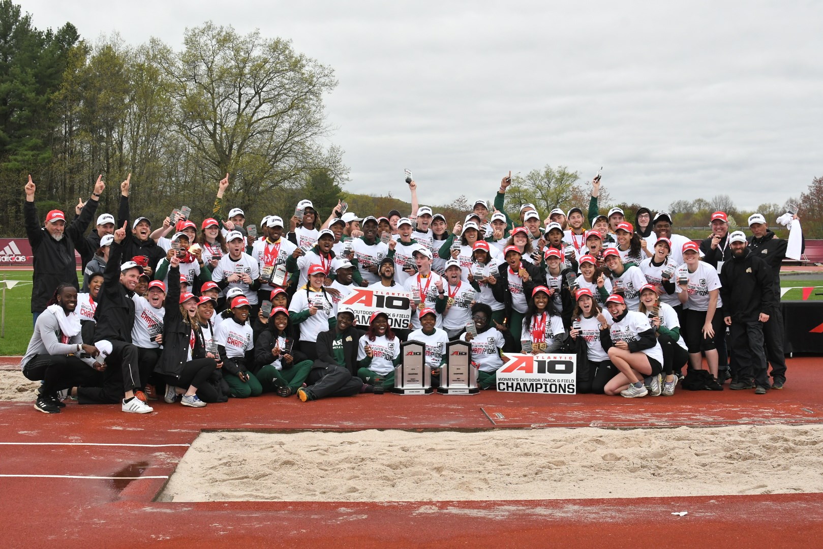 CHAMPS: Mason Men & Women Crowned A-10 Outdoor Track & Field Champions - George Mason University ...