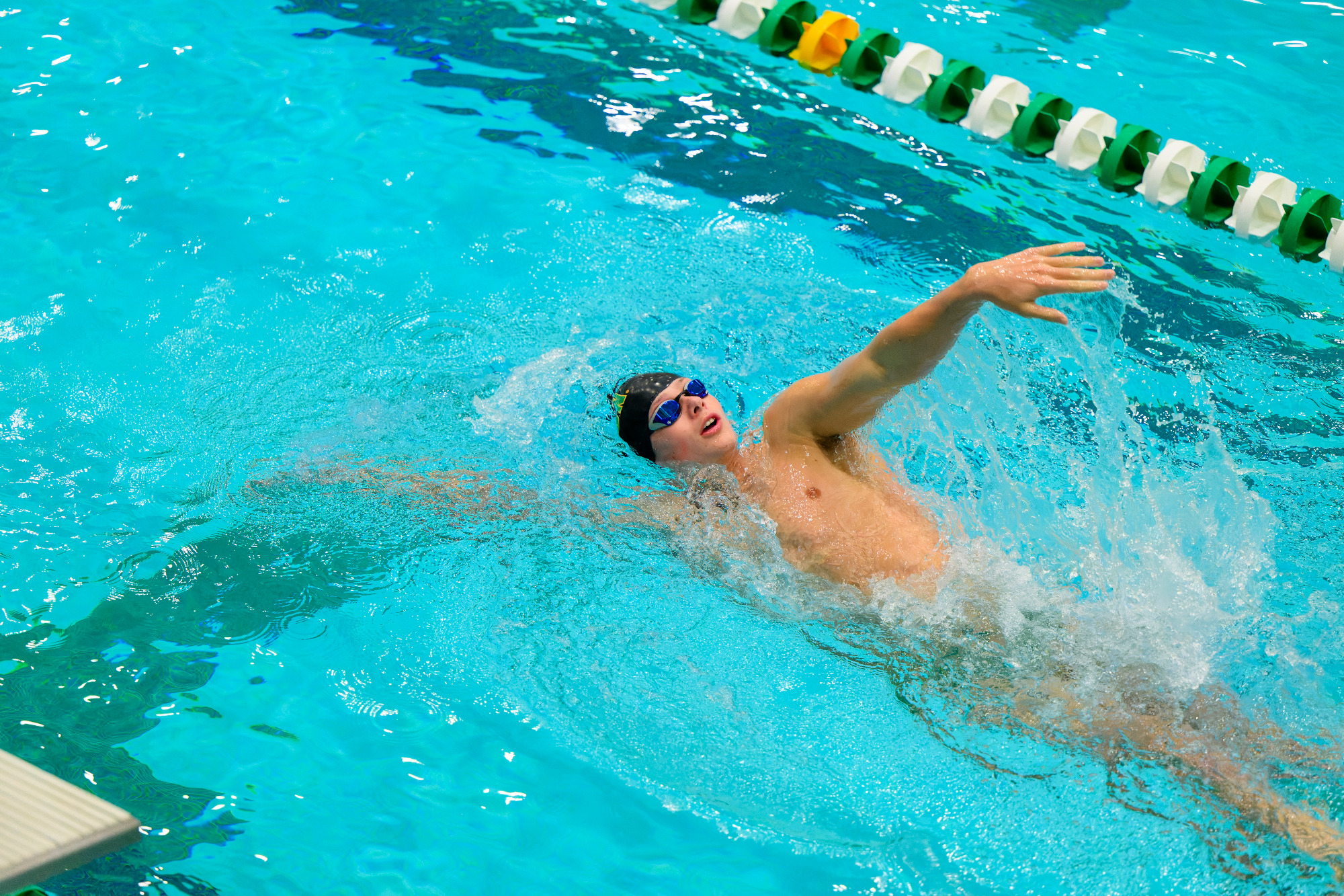 Men's Team Second, Women's Team Fifth After Day One at the A-10 ...