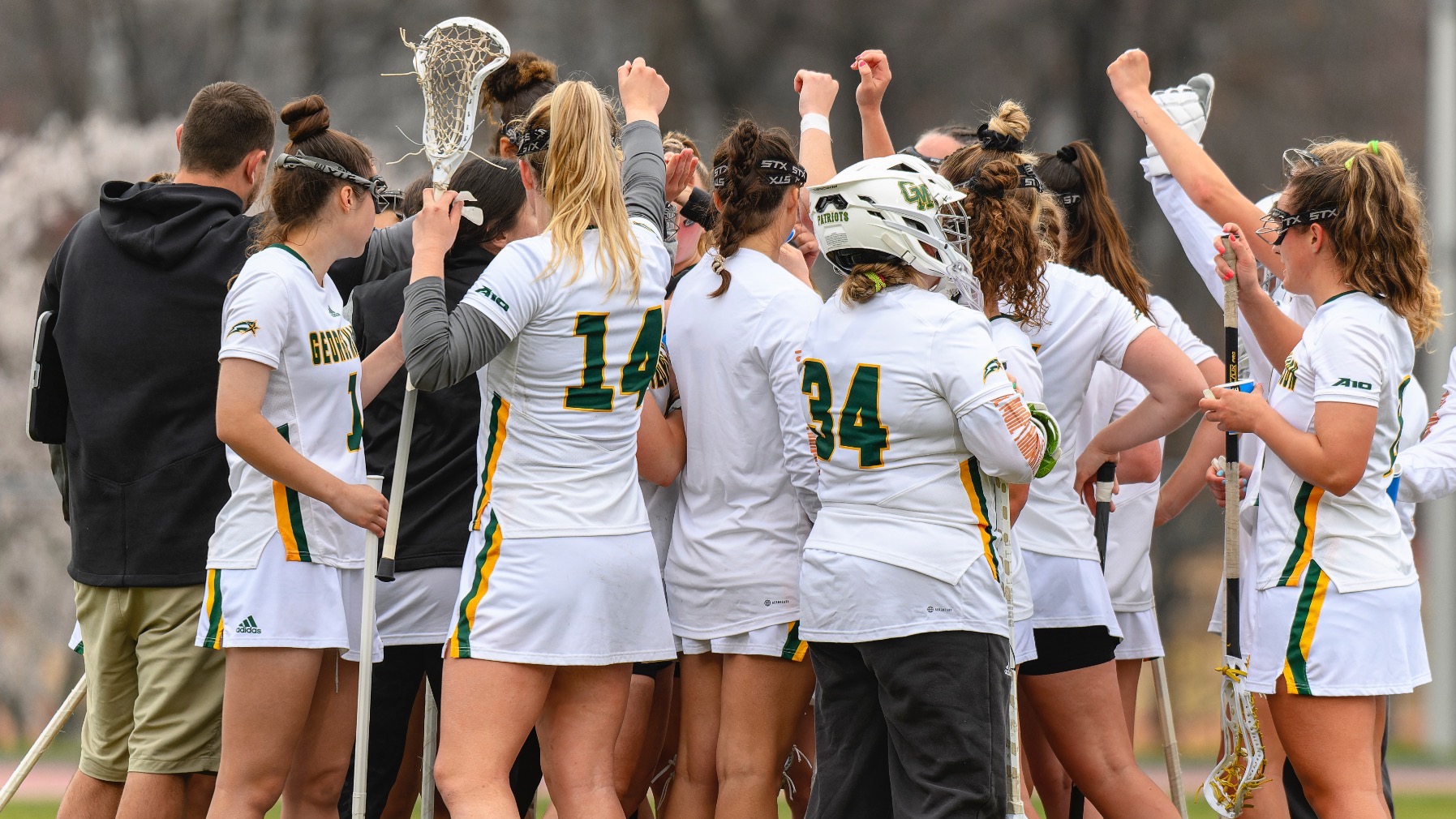 Mason Wraps Up Regular Season at No. 13 UMass - George Mason University Athletics