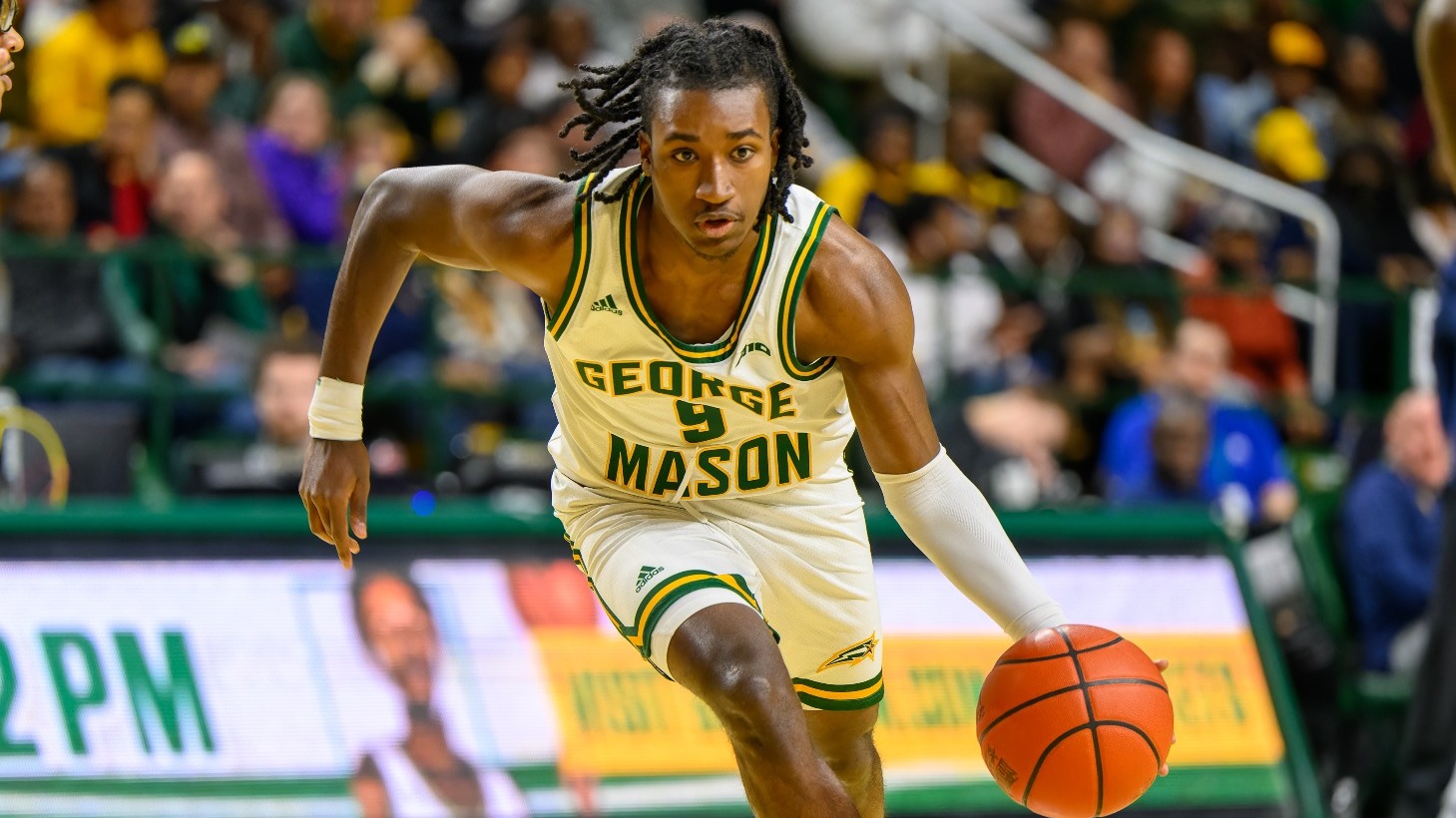 Mason Takes on Loyola Chicago Wednesday in Fairfax - George Mason ...