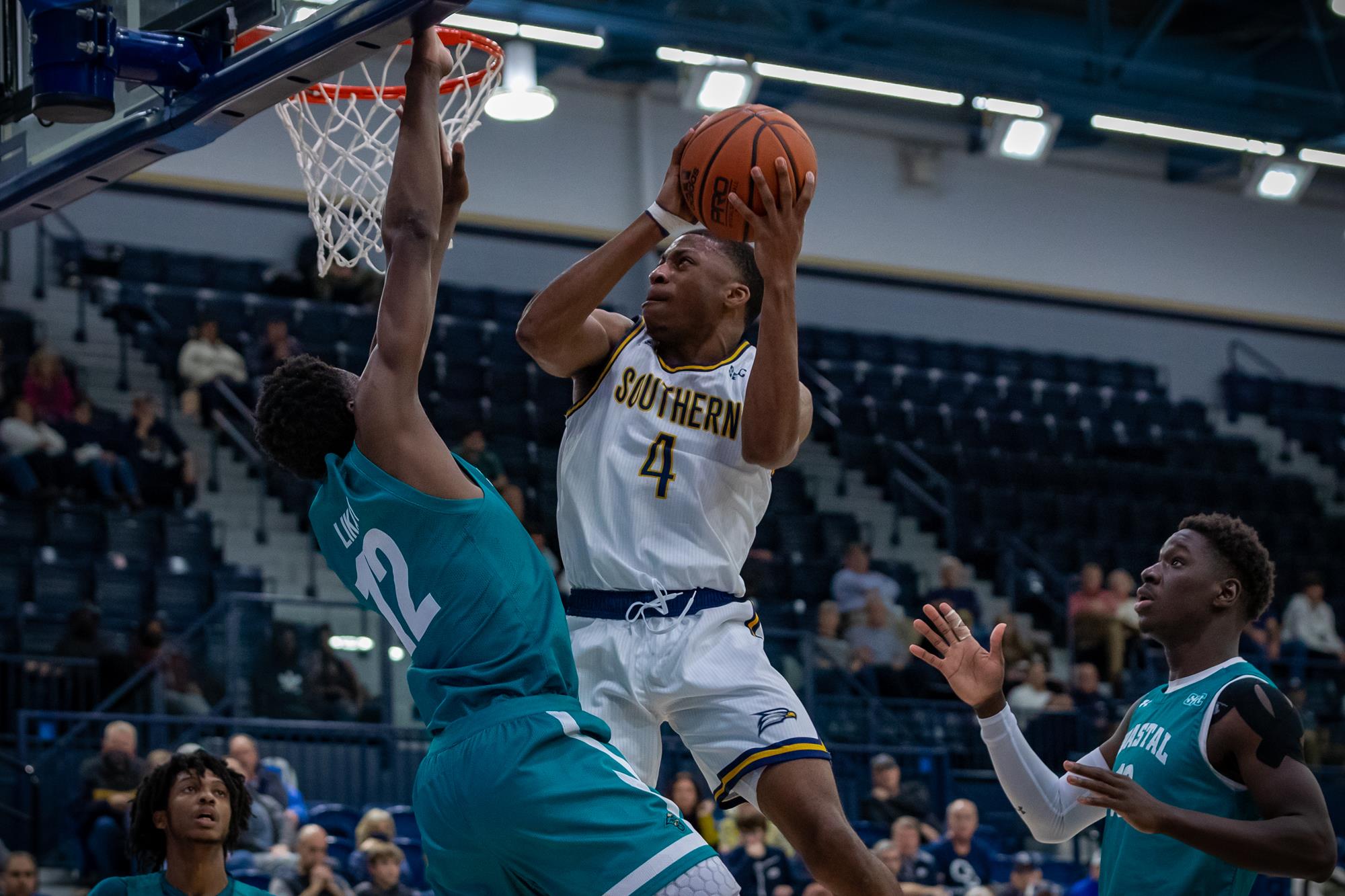 Kamari Brown - Men's Basketball - Georgia Southern University Athletics