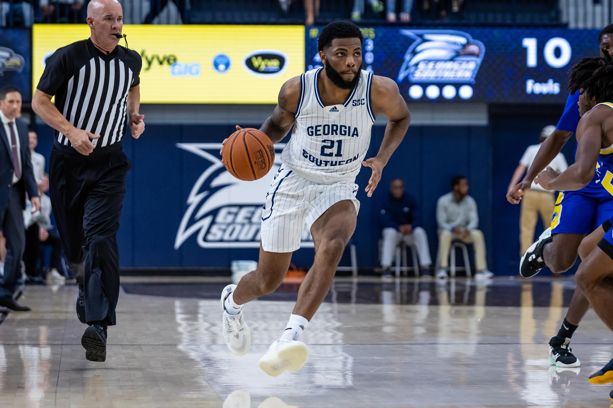Amar Augillard - Men's Basketball - Georgia Southern University Athletics