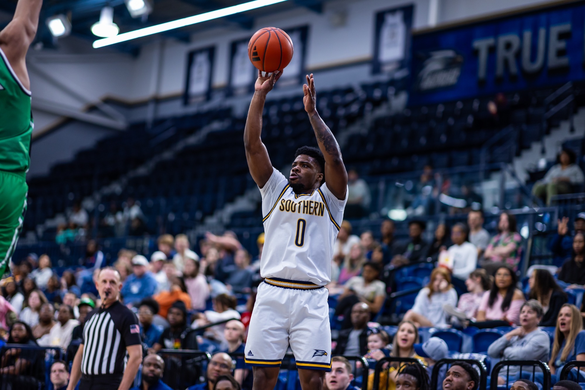 Malik Tidwell - Men's Basketball - Georgia Southern University Athletics