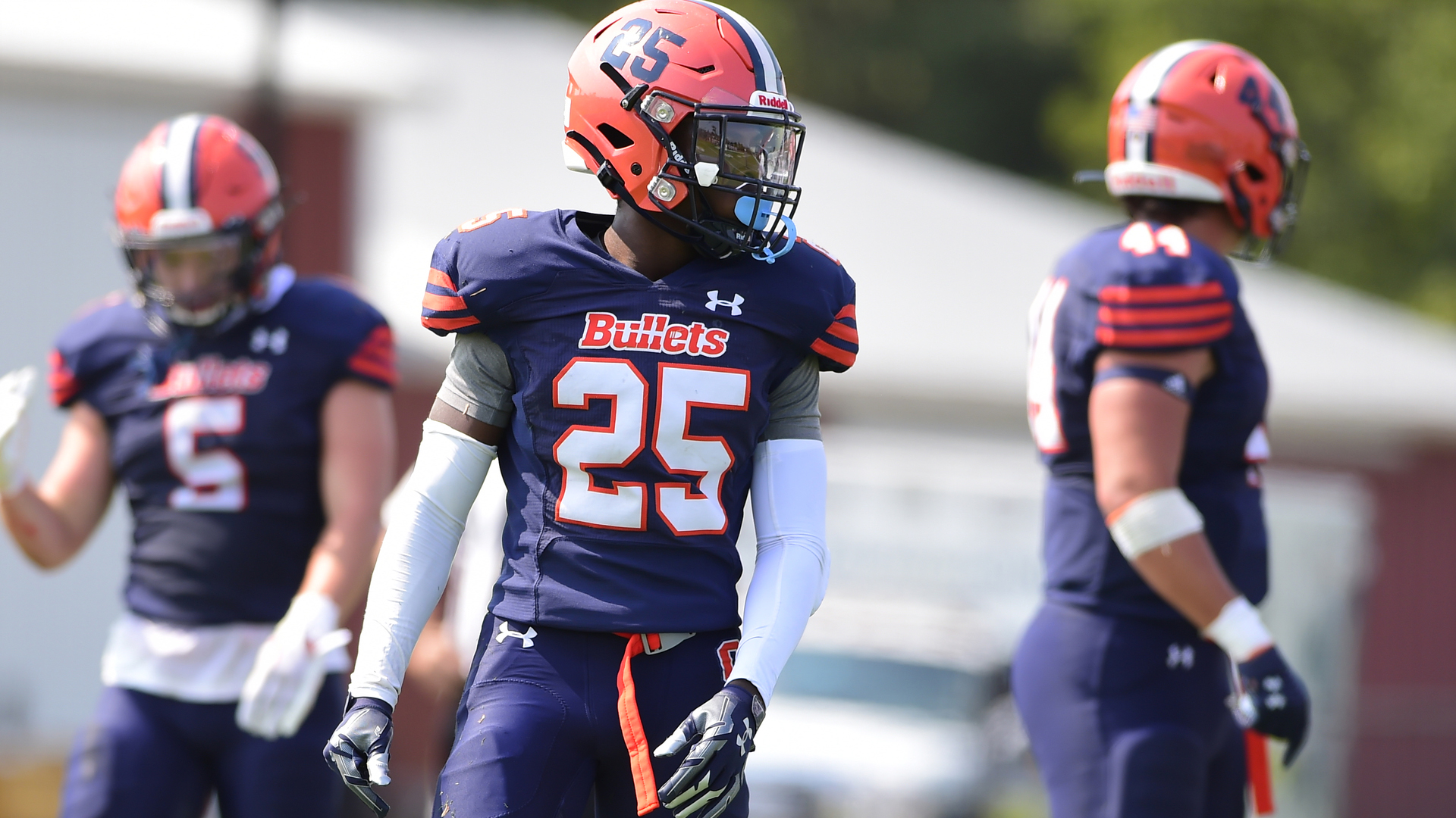 Late touchdown lifts McDaniel over Gettysburg - Gettysburg College ...