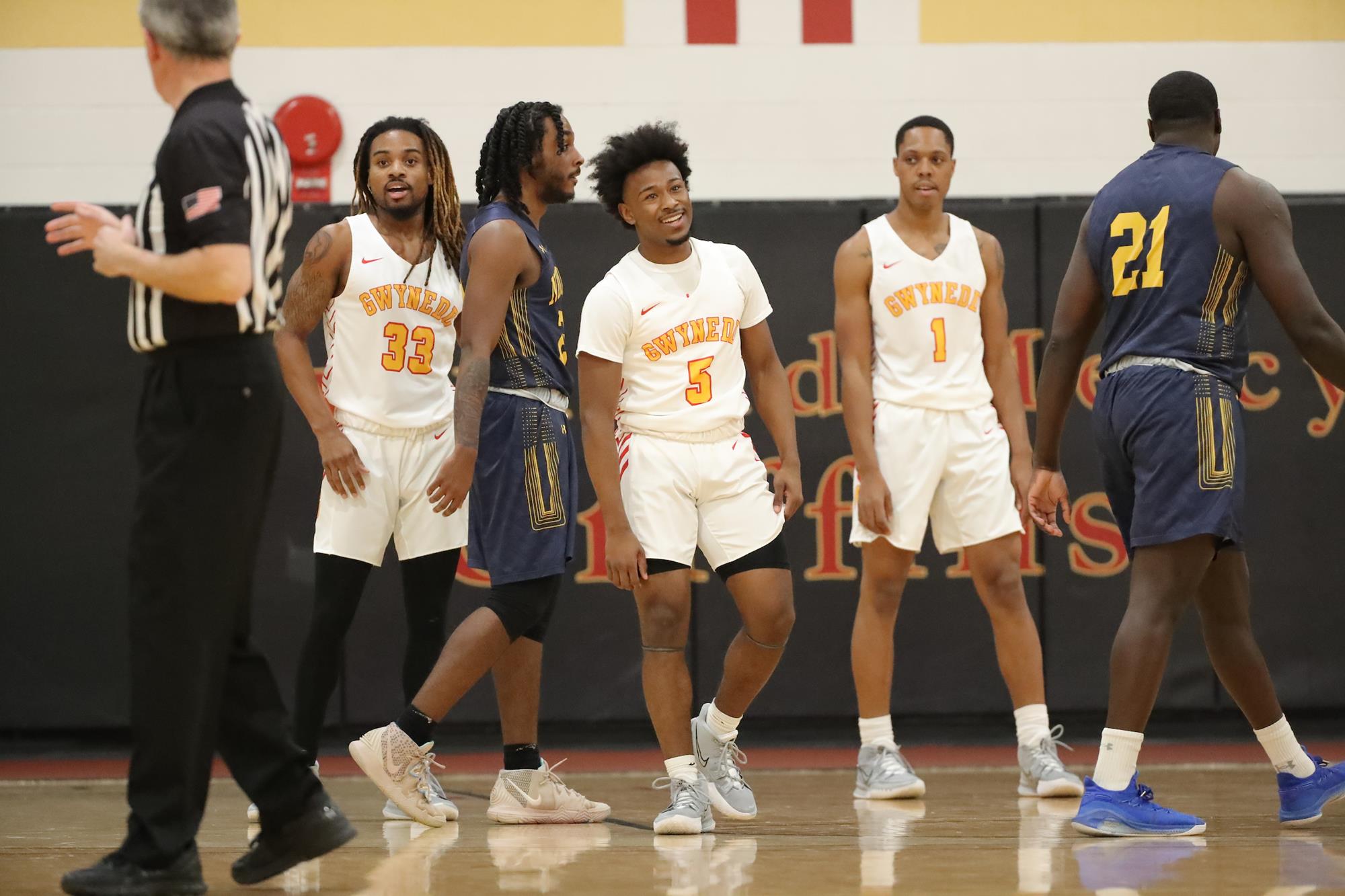 Ty Jones - 2021-22 - Men's Basketball - Gwynedd Mercy University Athletics