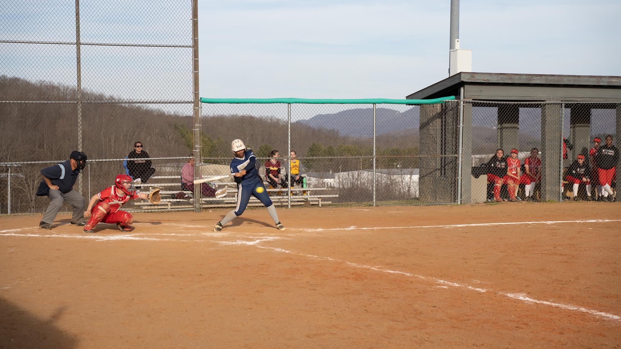Softball Drops Home Opener to UVA-Wise - Bluefield State University