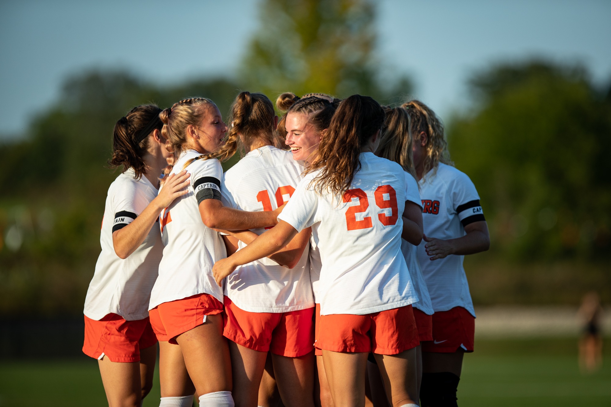 Big Second Half Lifts Knights Past Illinois Wesleyan 3-0 - Wartburg ...
