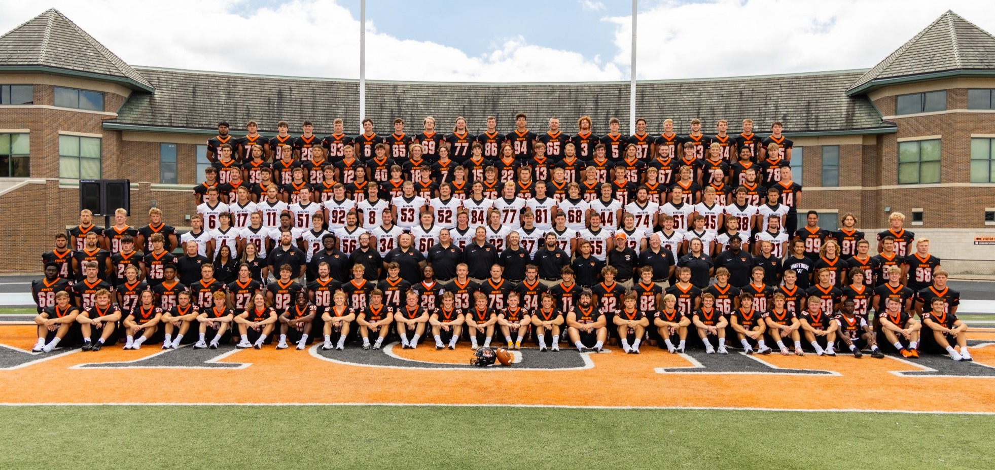 No. 3/3 Wartburg finishes the regular season undefeated for the second ...