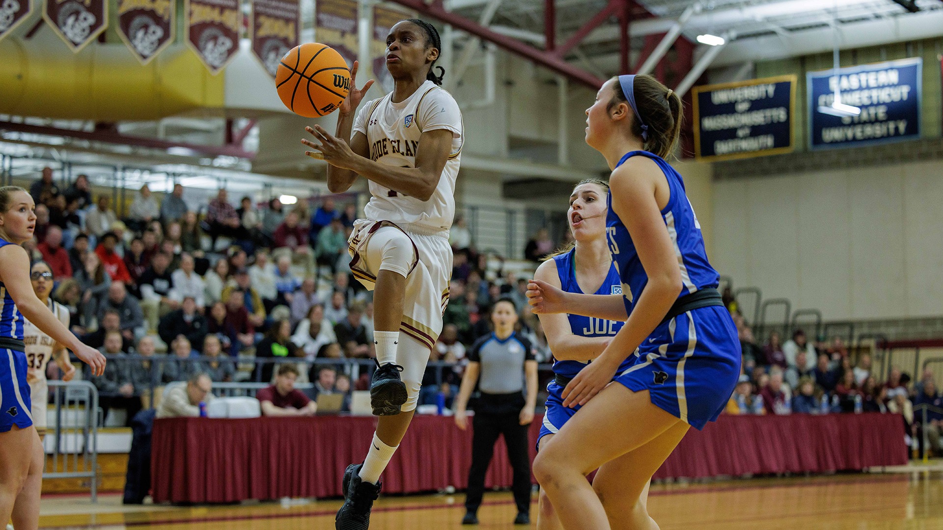 Anchorwomen Advance to NCAA Championship Second Round in, 56-37, Win vs ...