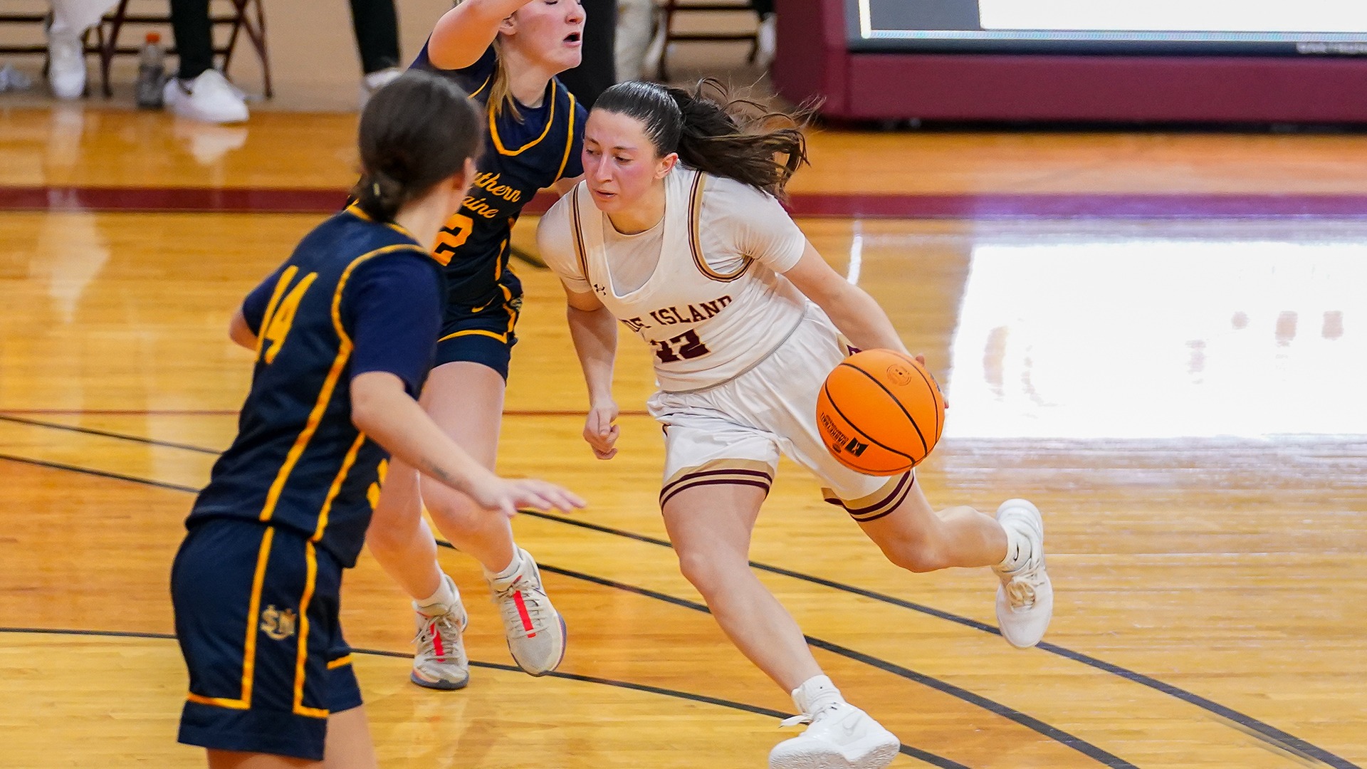 Madison Medbury Receives the Helen M. Murphy Award at Cap and Gown Day ...