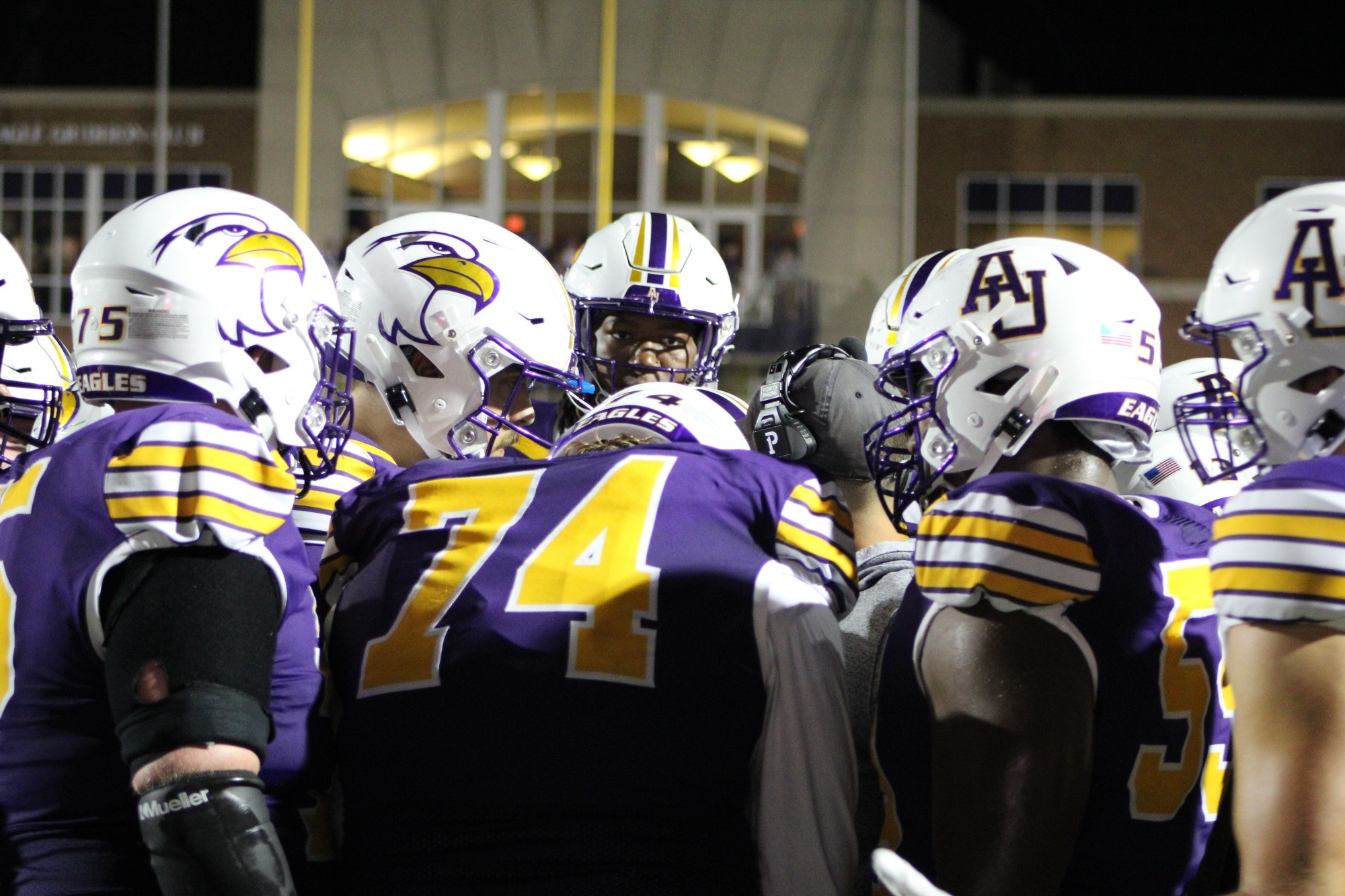 Second-Half Surge Lifts No. 1 Bulldogs Over No. 21 Eagles - Ashland ...