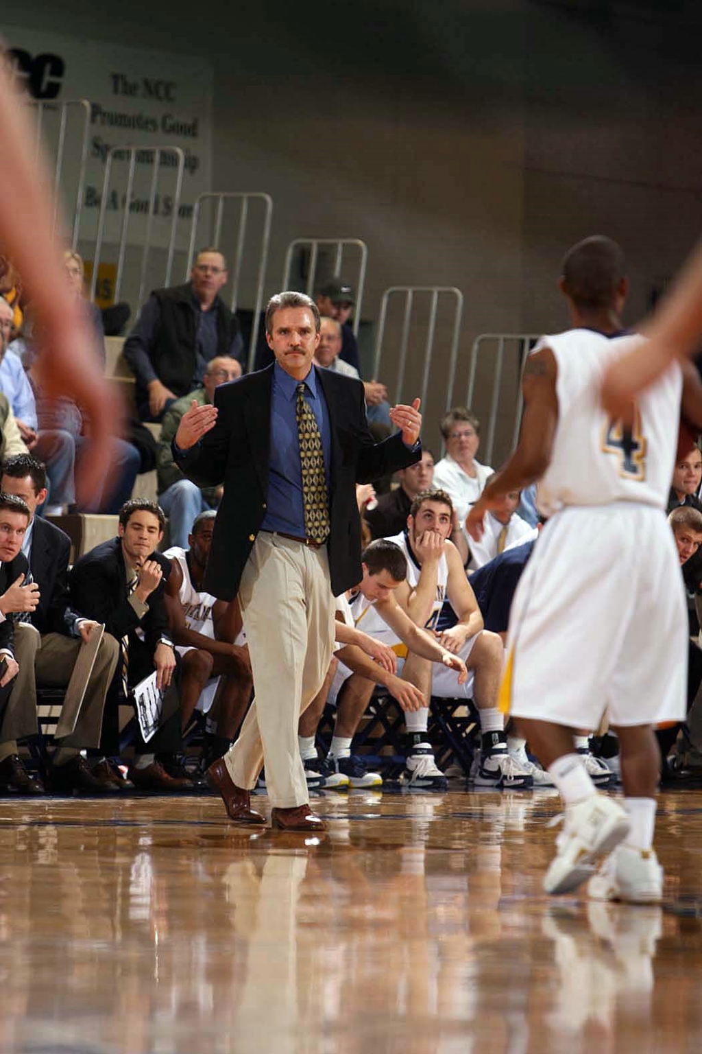 Eric Krogman - Men's Basketball - Augustana University Athletics