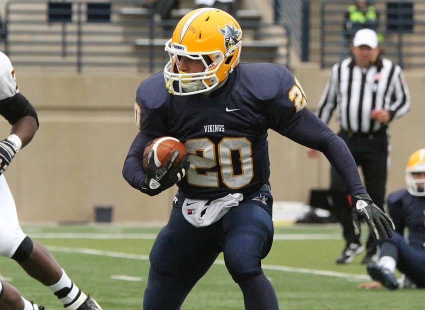 Dajon Newell - Football - Augustana University Athletics