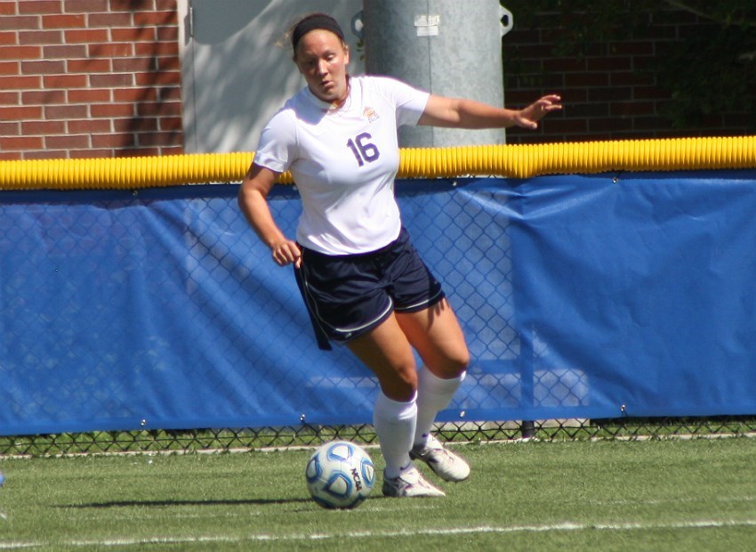 Jessica Madson - Soccer - Augustana University Athletics