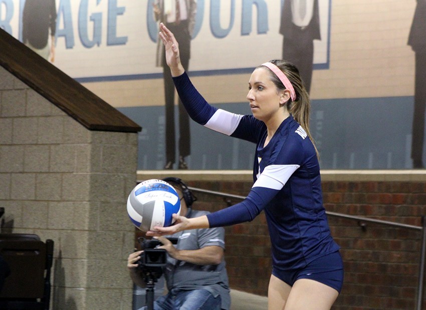 Anna Sykora - Volleyball - Augustana University Athletics