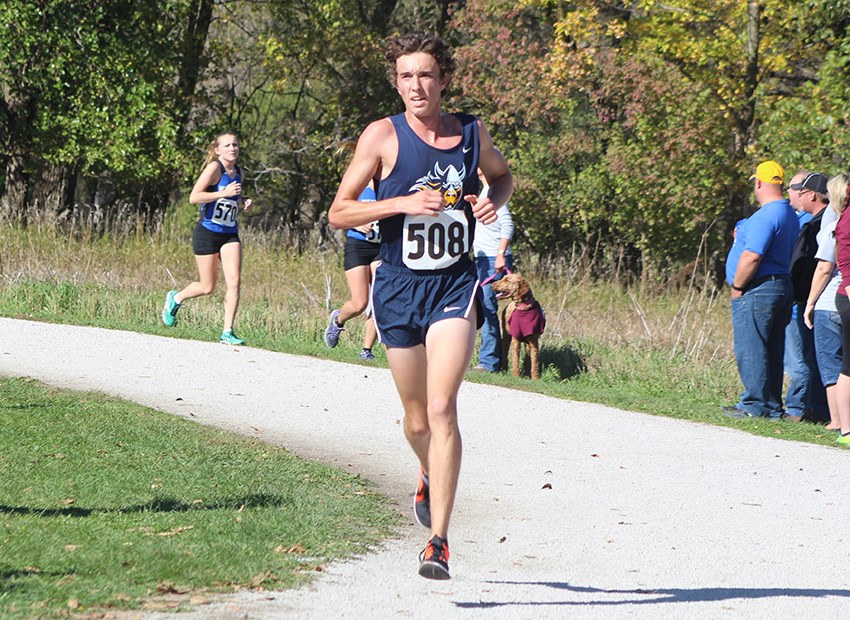 Logan Burns - Men's Cross Country - Augustana University Athletics