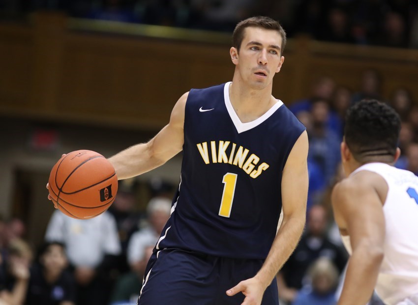 Austin Saugstad - Men's Basketball - Augustana University Athletics
