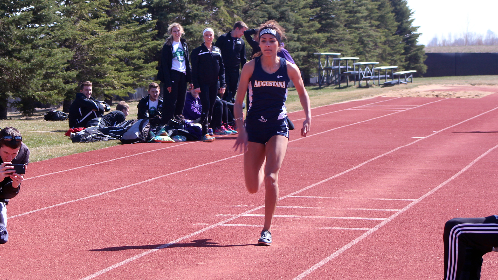 Montez Brown Breaks NSIC Record in the Heptathlon - Augustana ...