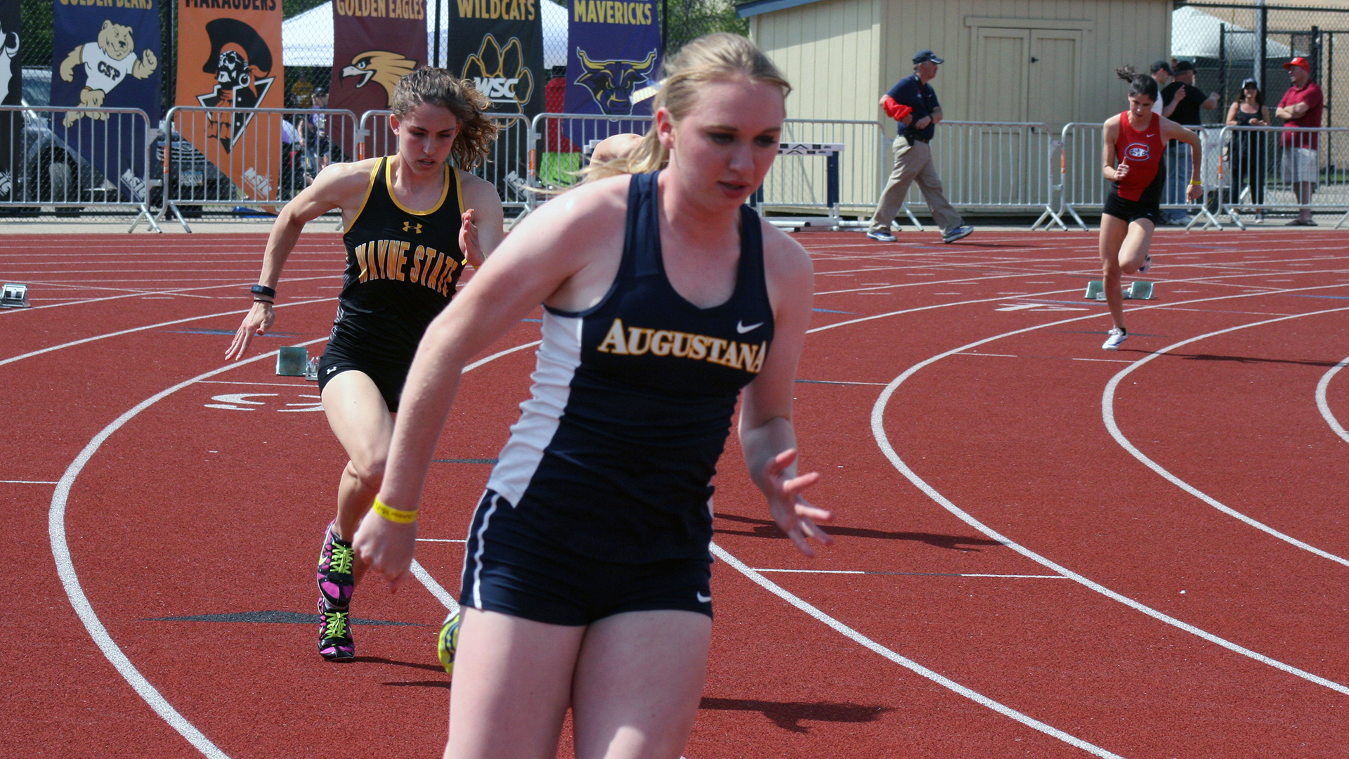 Brooke DeVos - Women's Track and Field - Augustana University Athletics