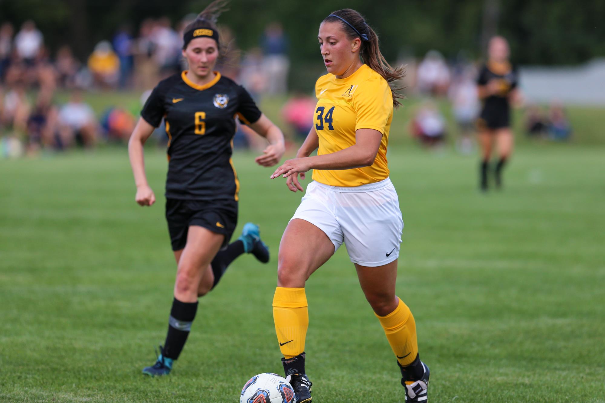 Shannon McKnight - Soccer - Augustana University Athletics