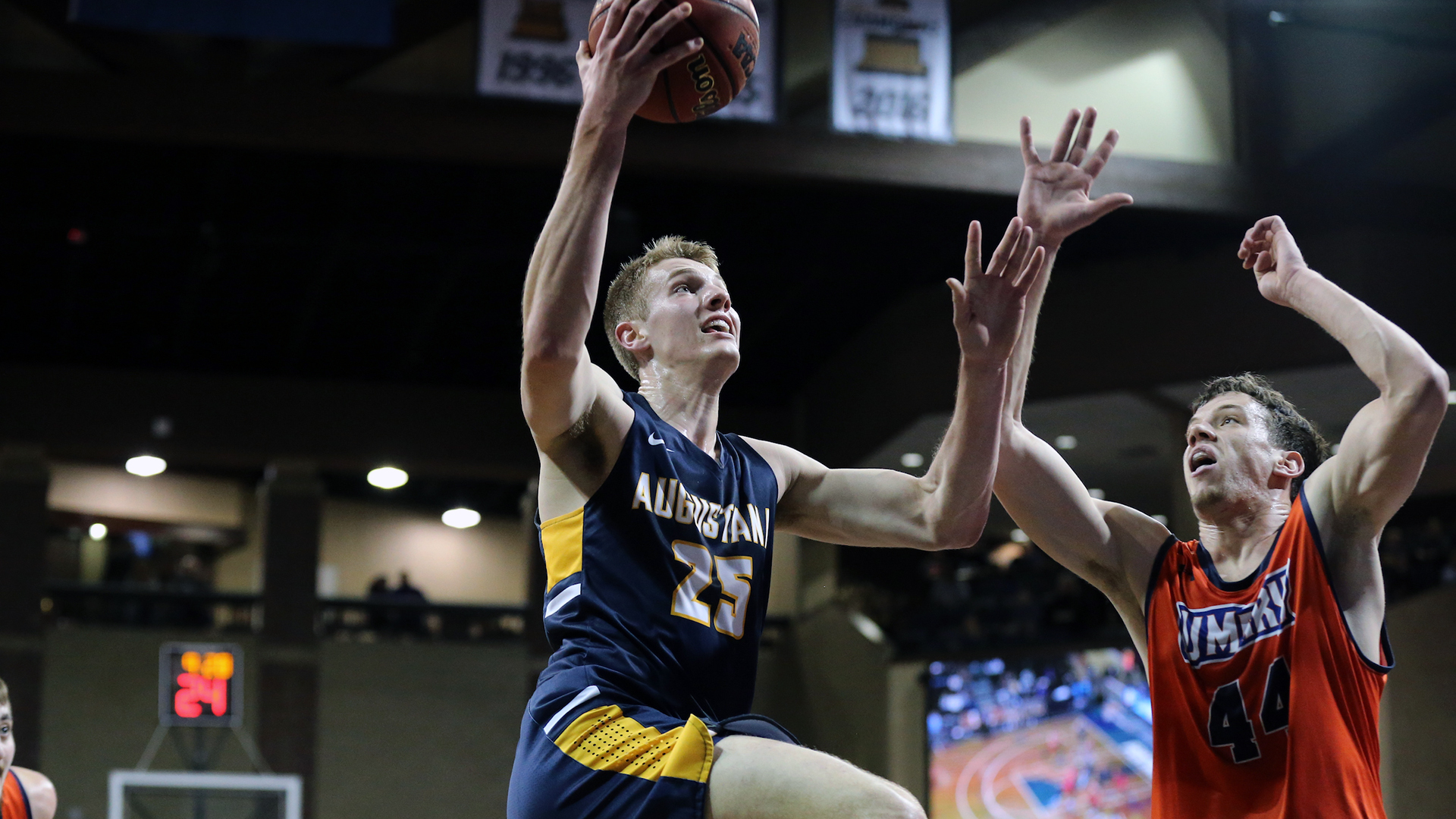 Five Score in Double Figures as Viking Basketball Topples UMary ...