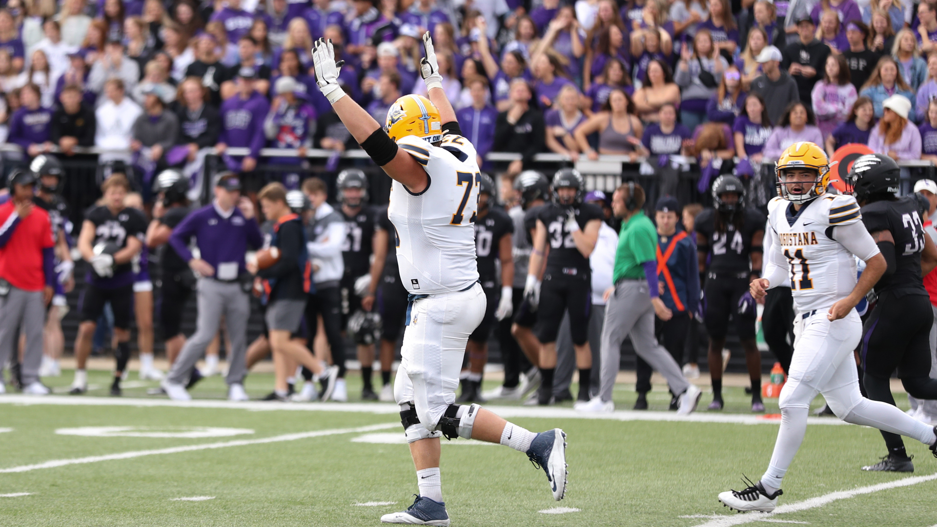 Blake Larson - Football - Augustana University Athletics