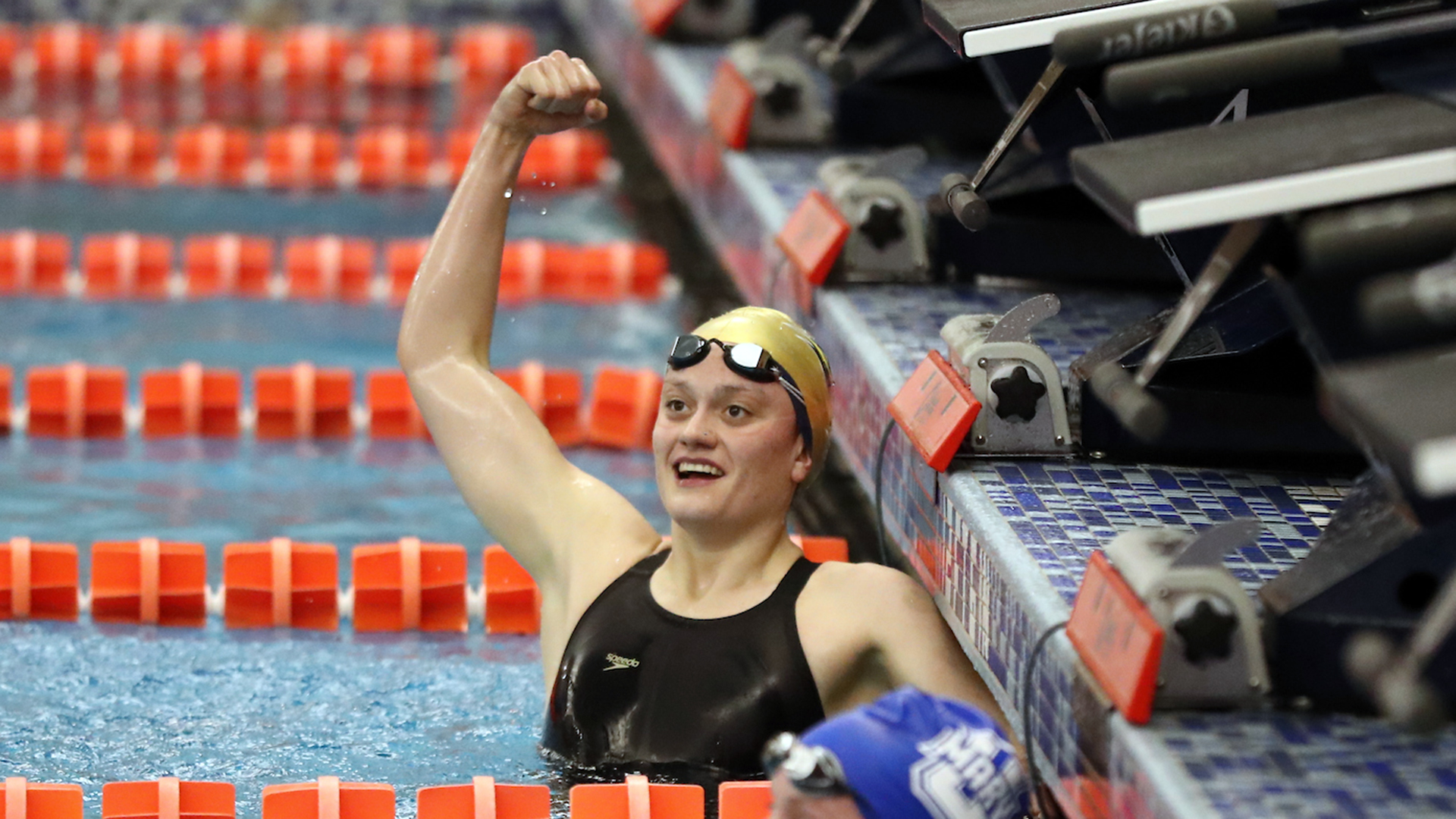 Taylor Beagle - Women's Swimming & Diving - Augustana University Athletics