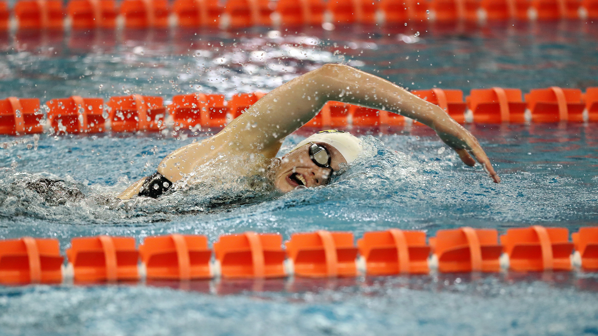 Taylor Beagle - Women's Swimming & Diving - Augustana University Athletics