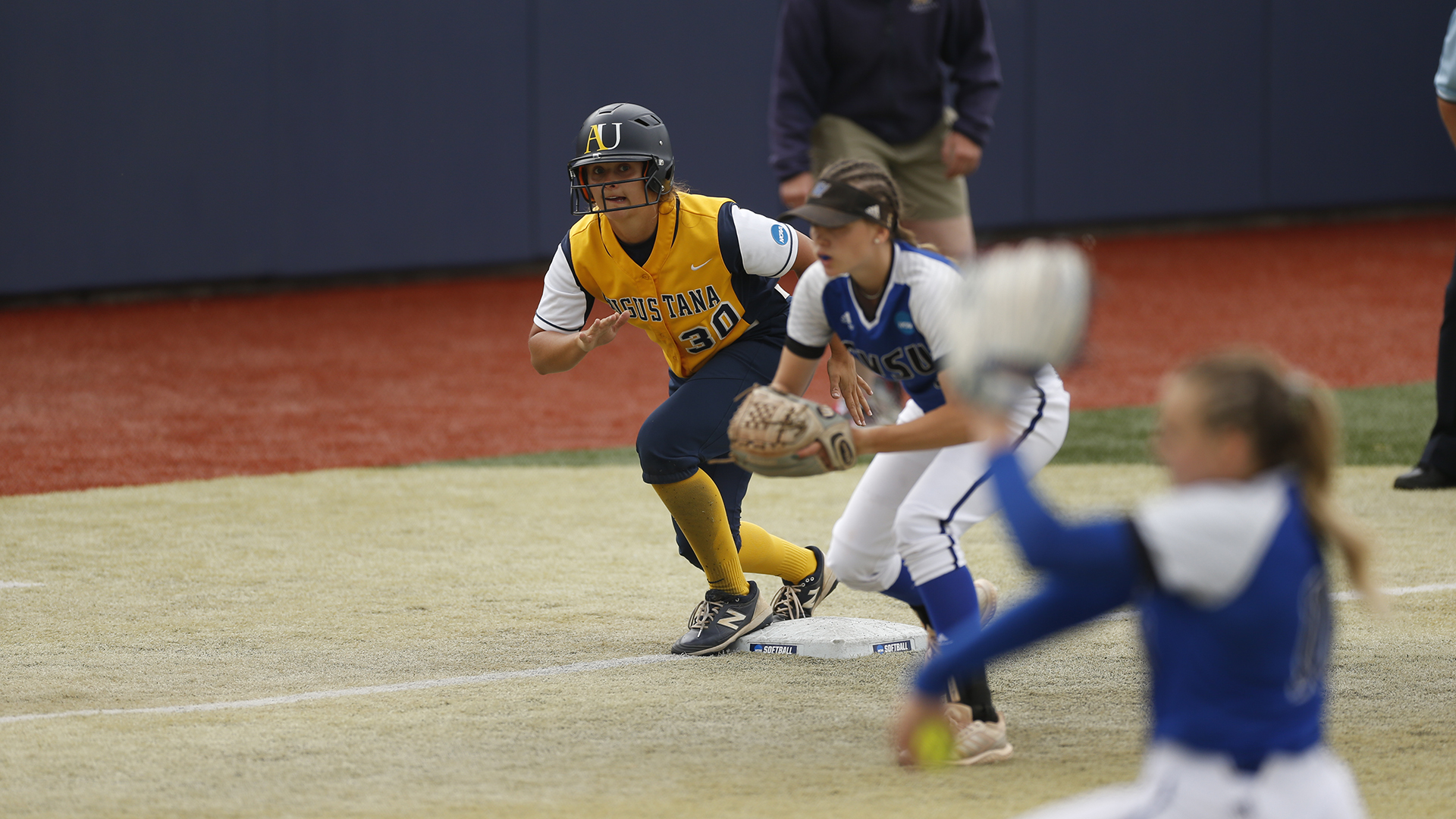 No. 8 Viking Softball Tops Walsh, Saginaw Valley State Friday ...