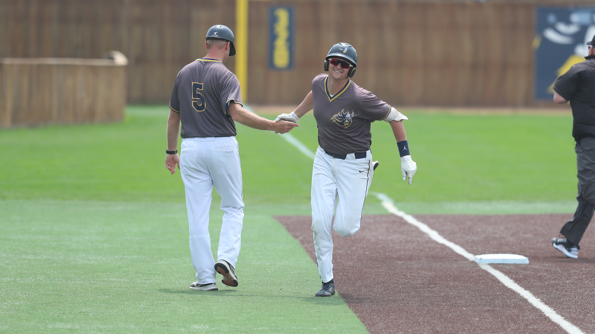 Augustana Baseball Powers Through UMary in First Round - Augustana ...