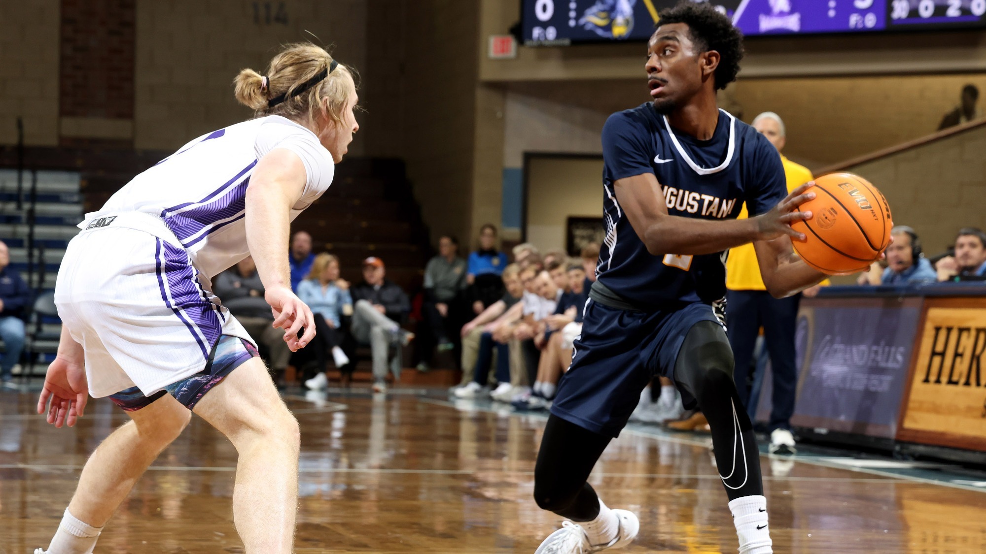 Viking Men's Basketball Falls in Saturday Contest - Augustana ...