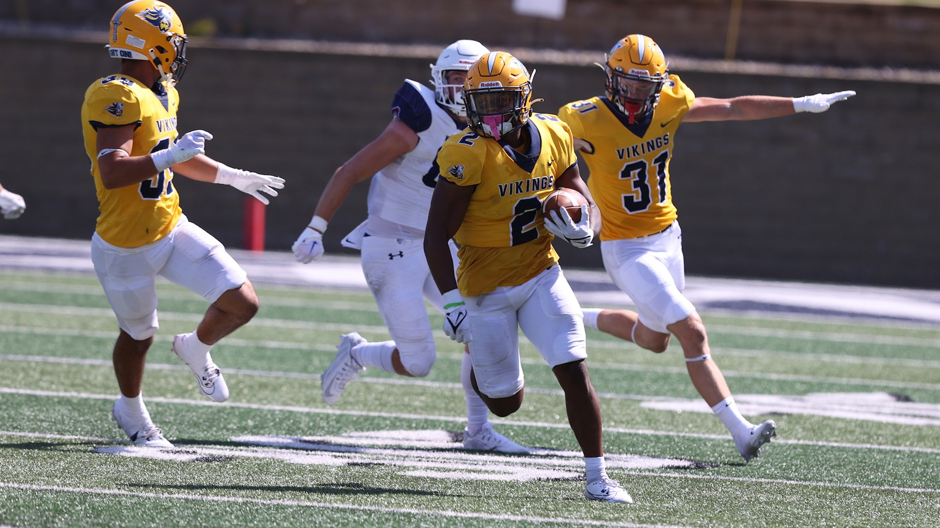 Augustana Football Claims 38-7 Win Over Marauders - Augustana ...