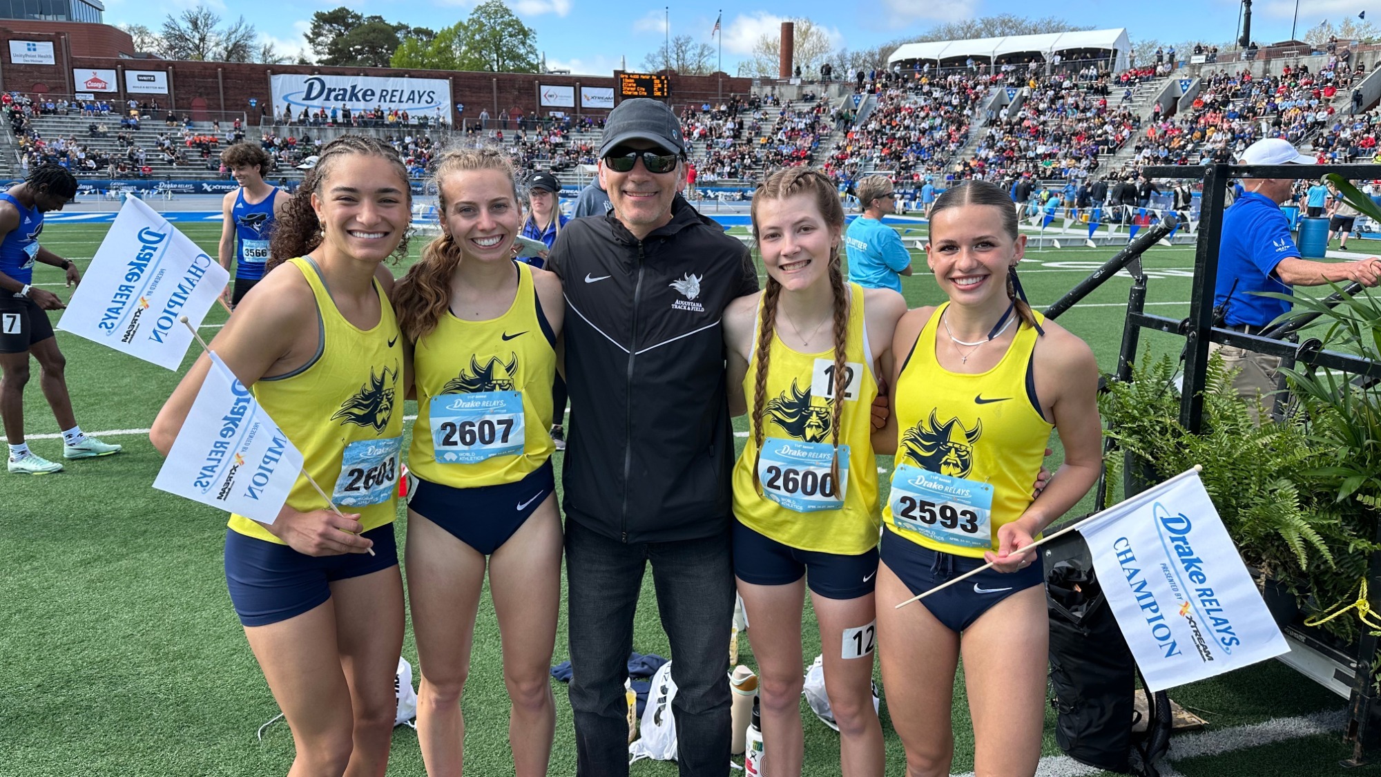 Eleni Lovgren - Women's Track and Field - Augustana University Athletics