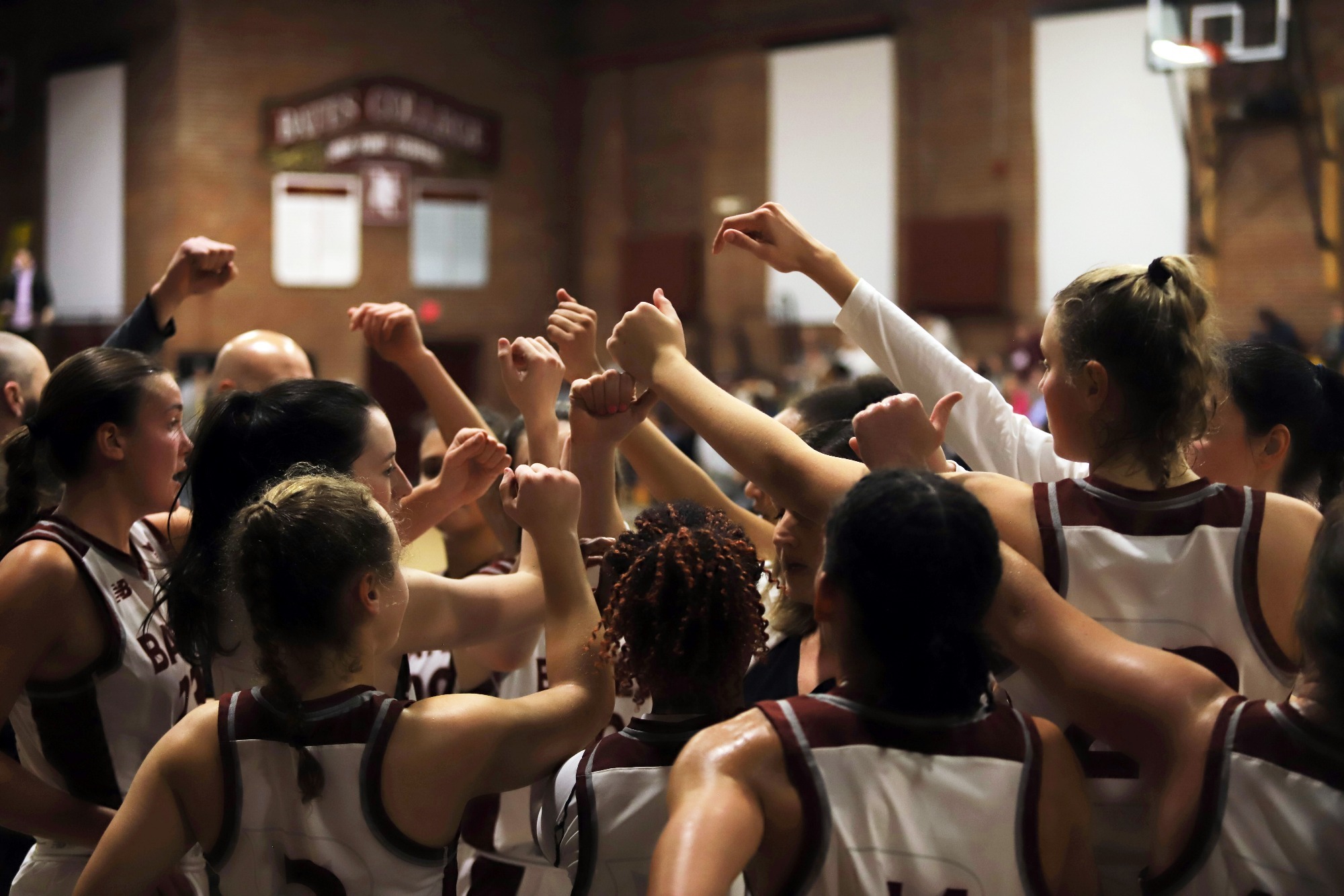 Women's Hoops 3-0 For First Time in Five Years as Bobcats Coast Past ...