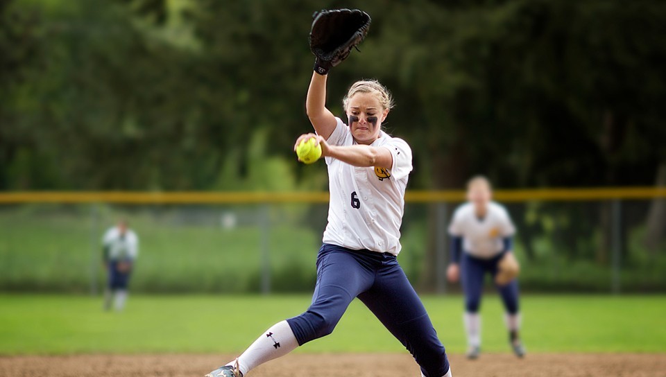 Jill Suratt - Softball - Bushnell University Athletics