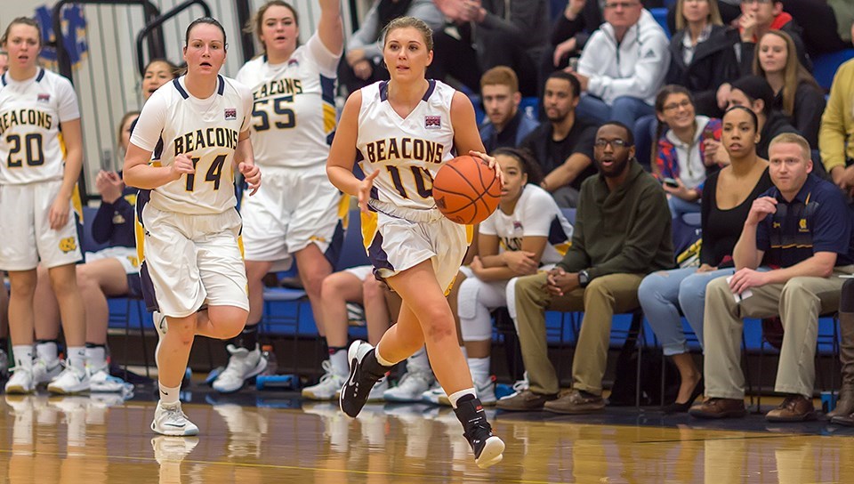 Ashley Land - Women's Basketball - Bushnell University Athletics
