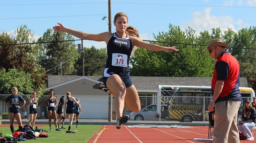 Danielle Buhler - Women's Track & Field - Bushnell University Athletics