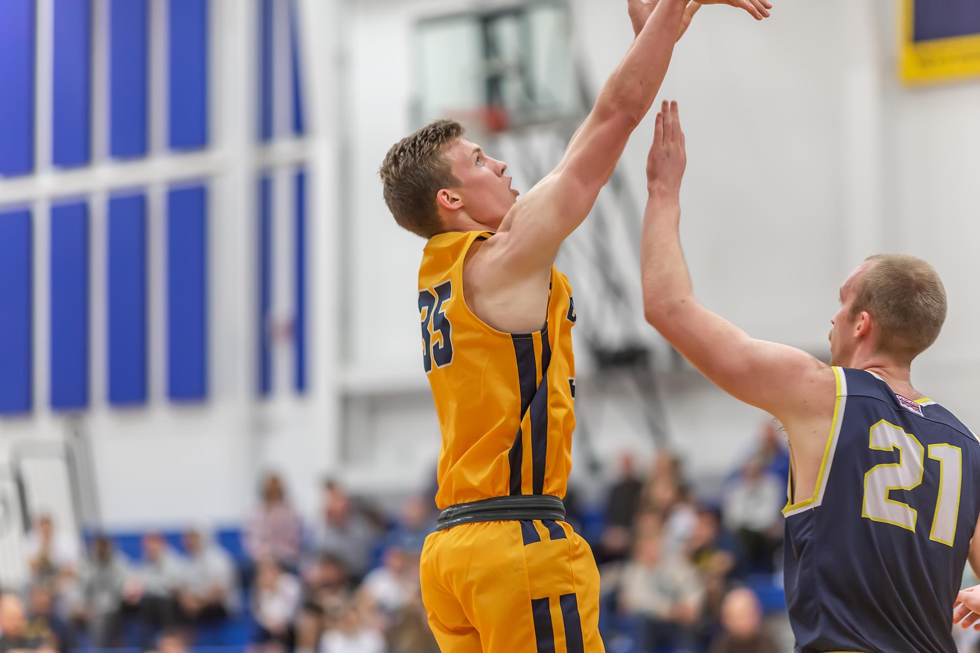 Jacob Plunkett - Men's Basketball - Bushnell University Athletics