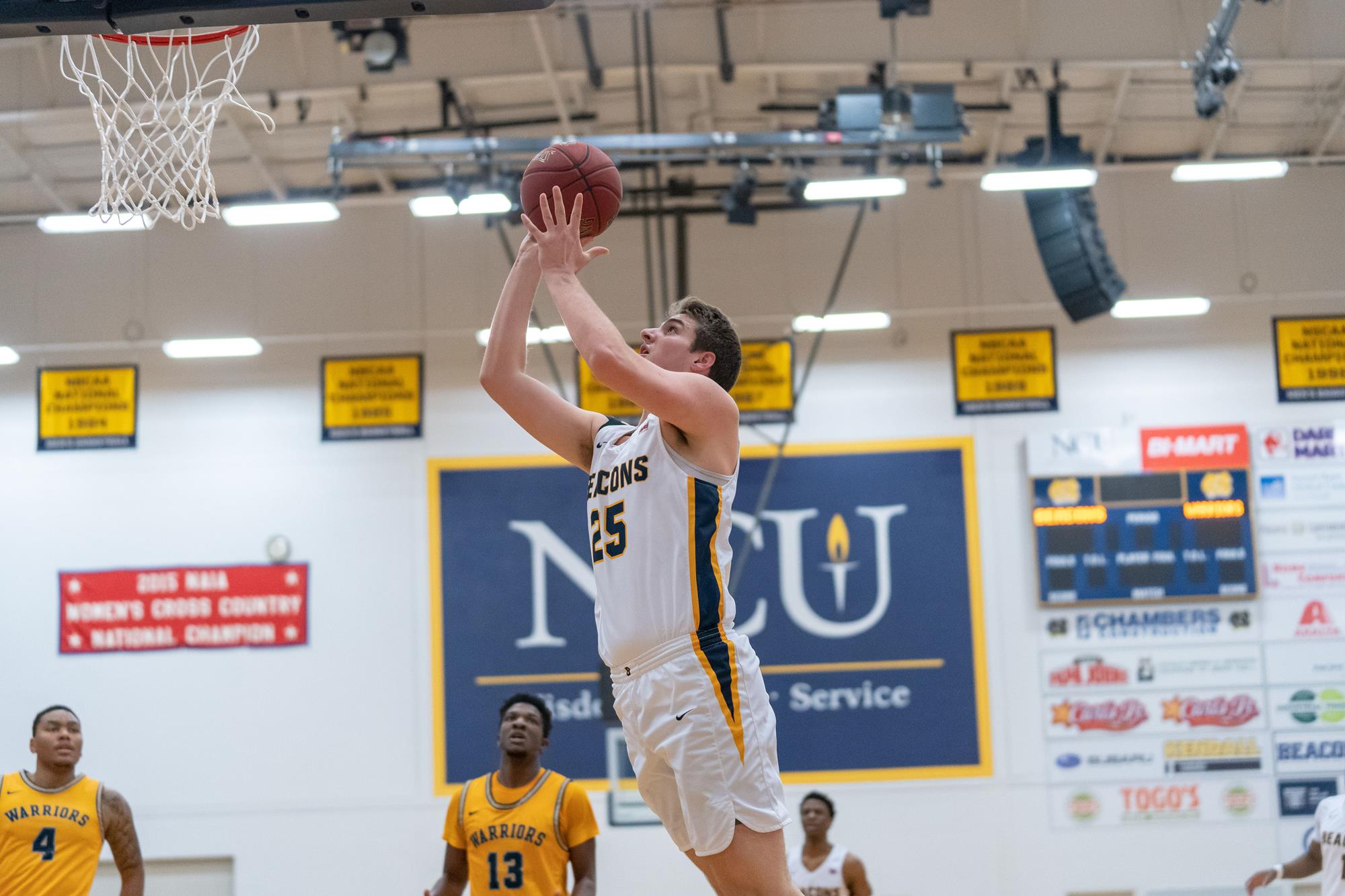 Riley Anderson - Men's Basketball - Bushnell University Athletics