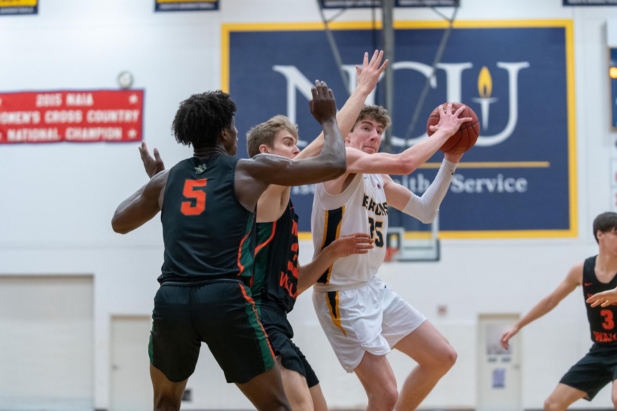Kaden Sand - Men's Basketball - Bushnell University Athletics