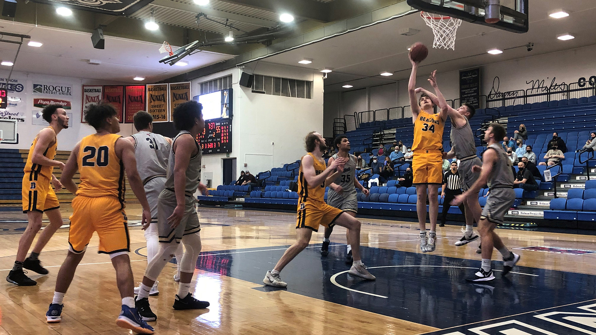 Tech Takes Down Beacons, 89-68 - Bushnell University Athletics