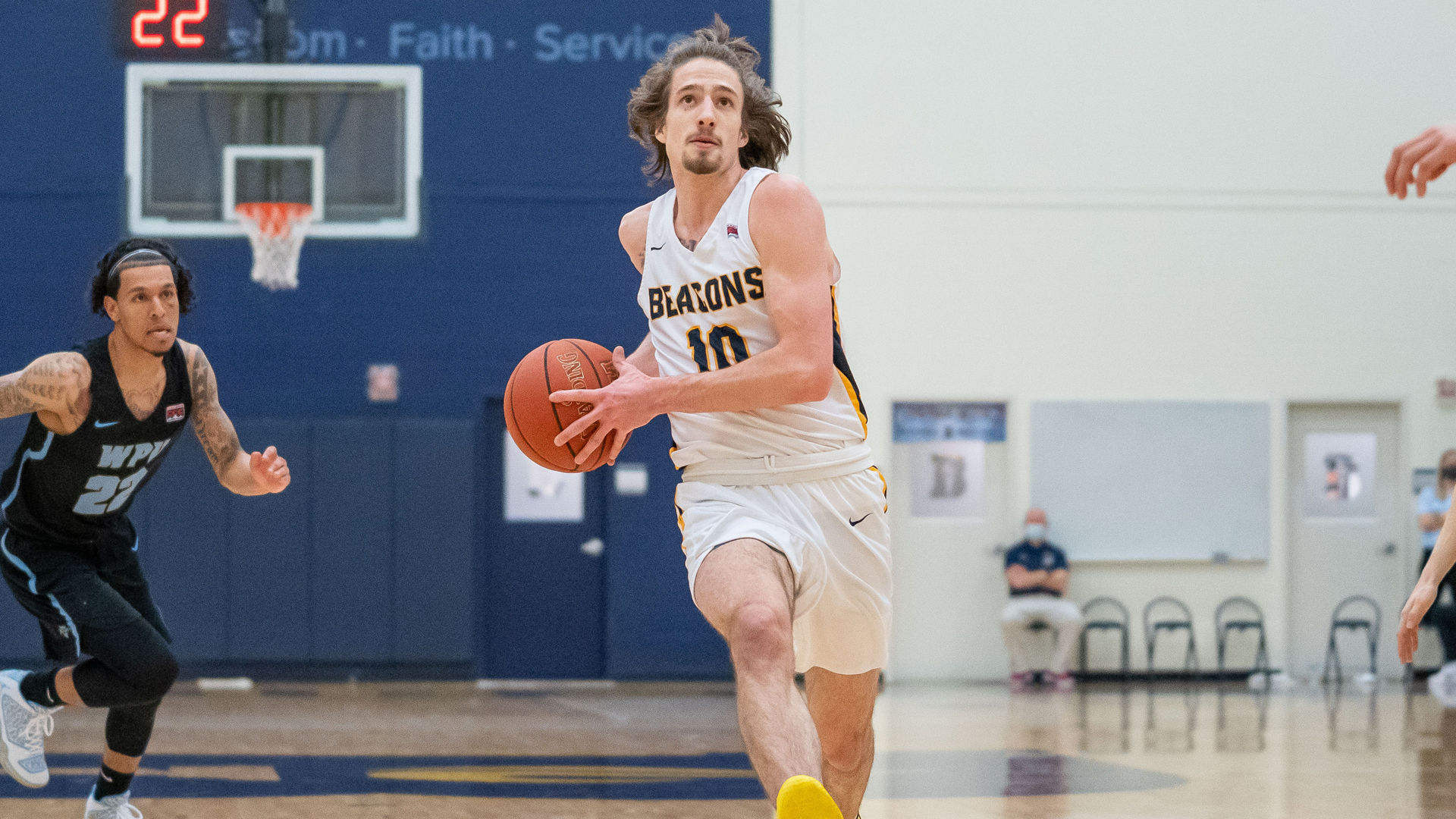 Logan Sand - Men's Basketball - Bushnell University Athletics