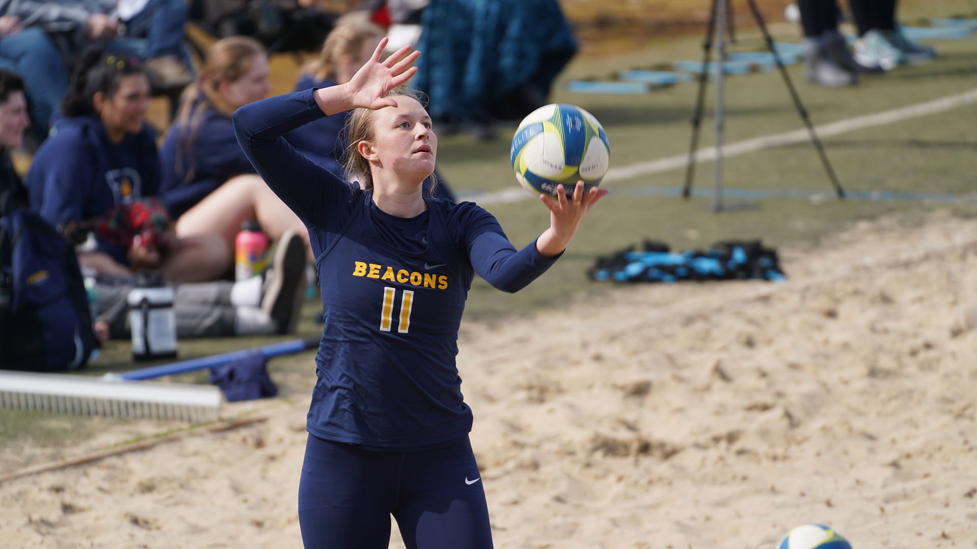 Roslyn McLellan - Beach Volleyball - Bushnell University Athletics
