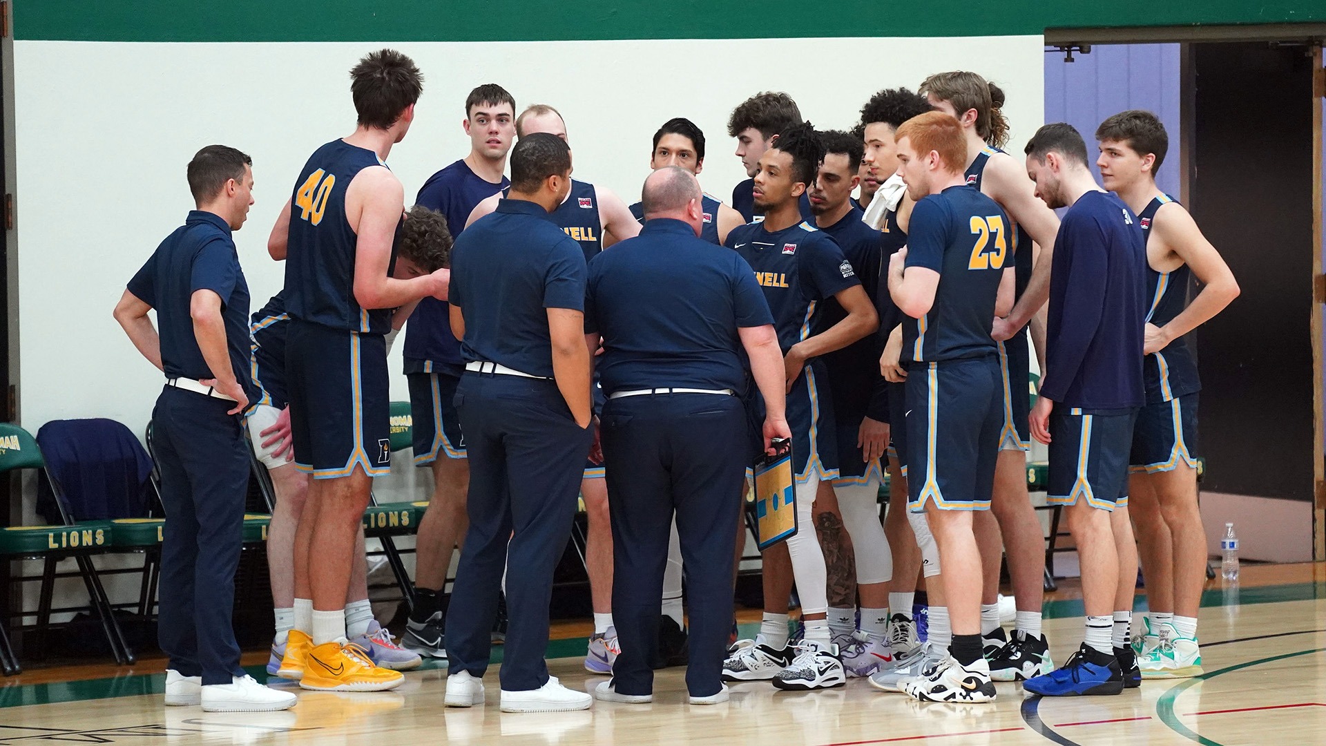 Beacons Fall to Lions - Bushnell University Athletics