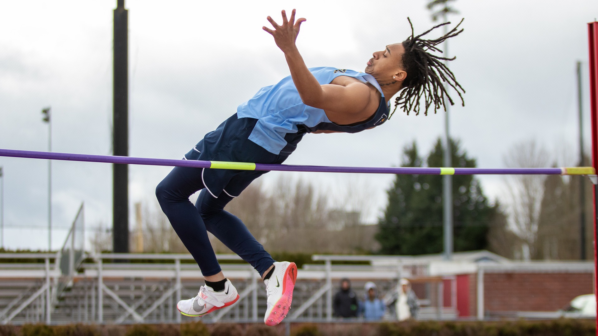 Jermaine Richards - Men's Track & Field - Bushnell University Athletics