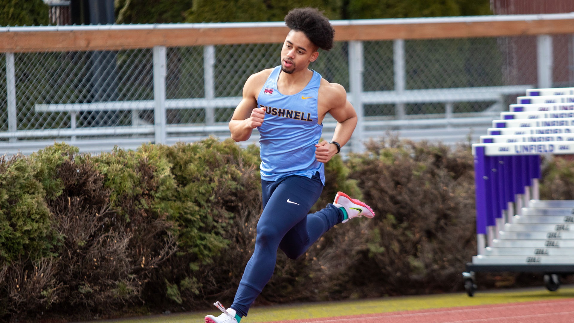 Jaron Carter - Men's Track & Field - Bushnell University Athletics