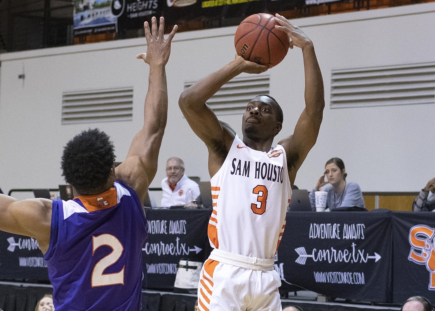 Kats pull away from Demons in SLC opener - Sam Houston