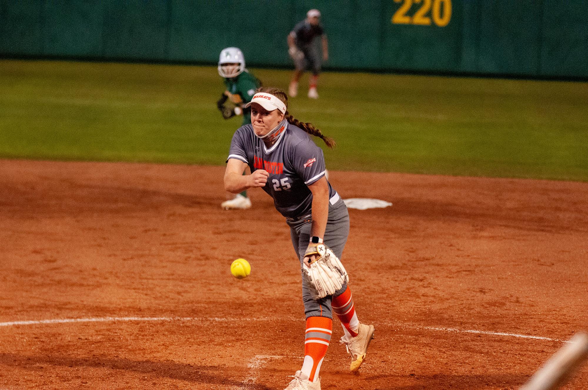 Bearkats avoid sweep with 6-1 win - Sam Houston