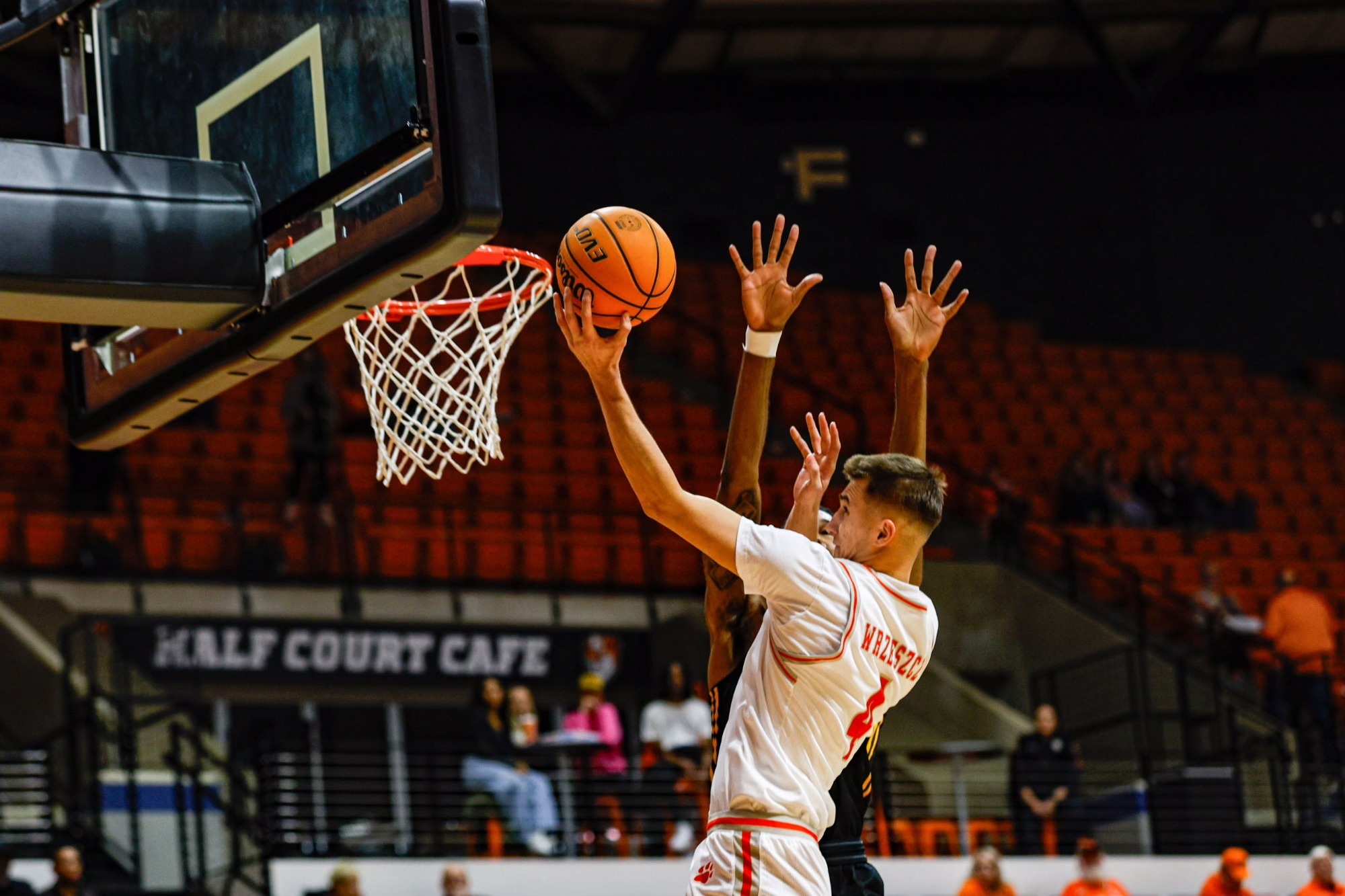 Bearkats finish off Paul Quinn 78-61 - Sam Houston